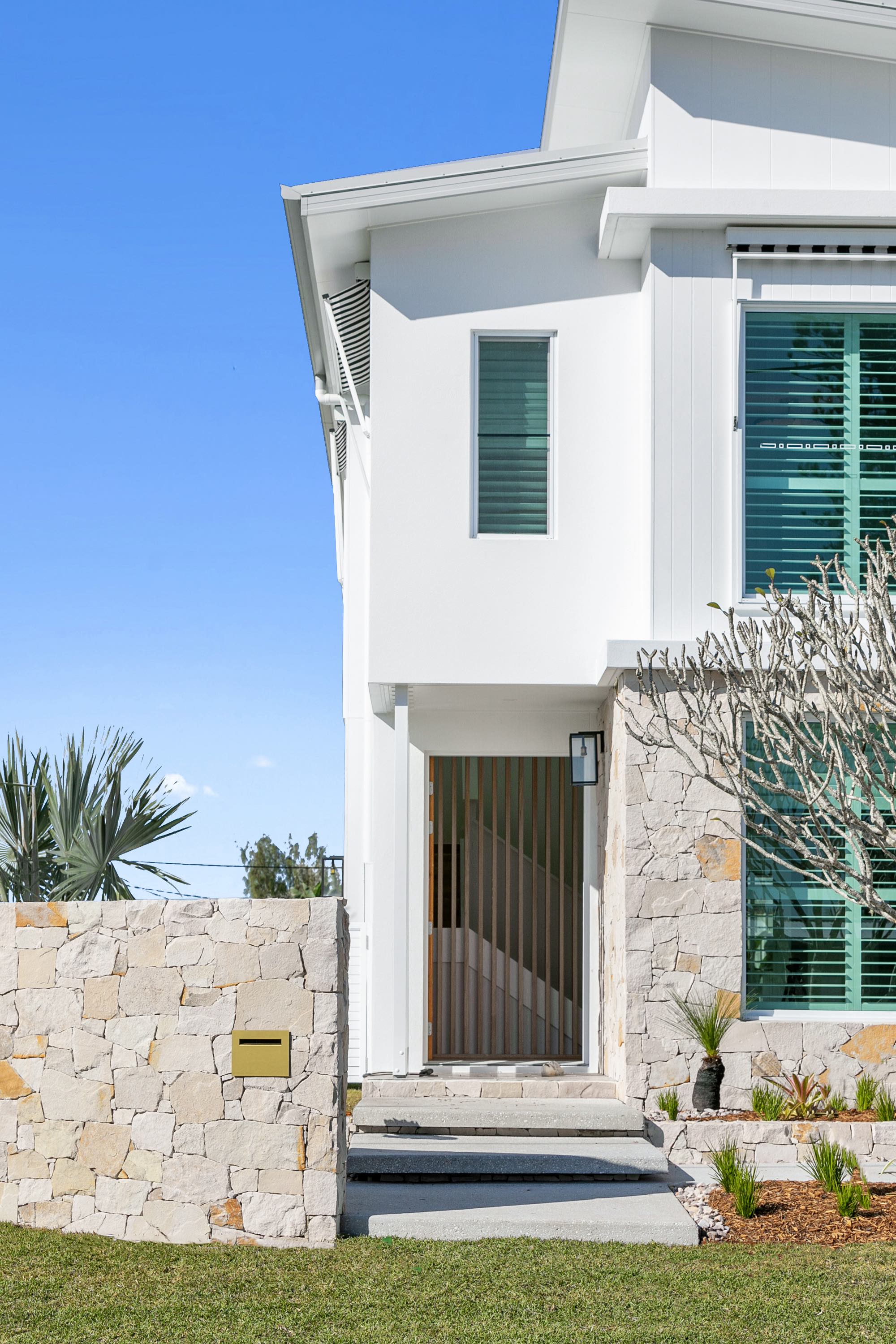 The Gentleman's Stone - Skilled Stonemasons - Sunshine Coast QLD